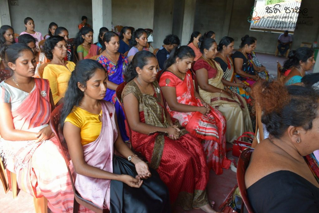 Sati Pasala Mindfulness Programme for Primary Teachers in Galle ...