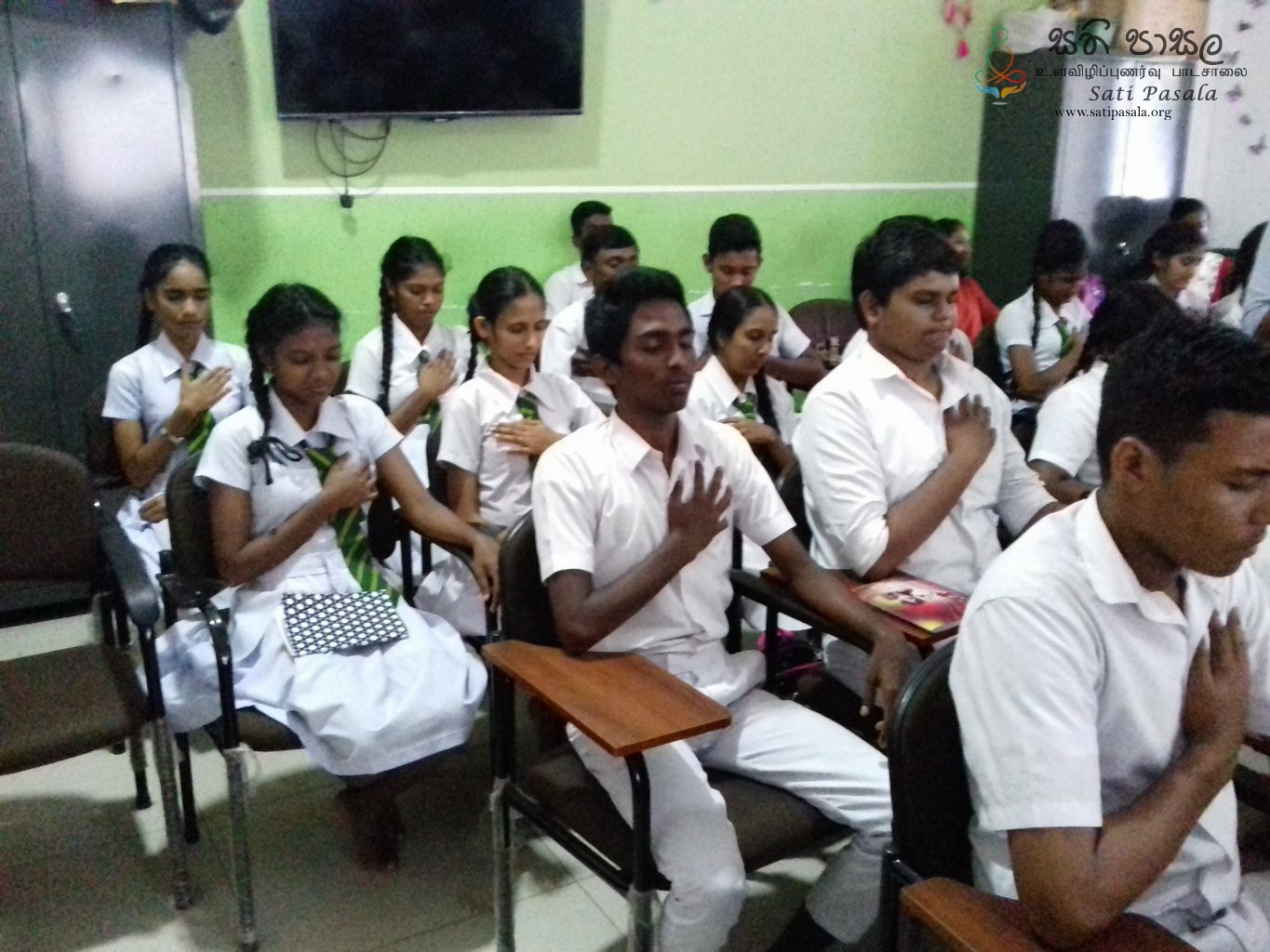 MOE School Program at Kotahena Central College - Sati Pasala or How to ...